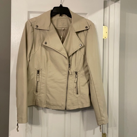Max Studio | Jackets & Coats | Max Studio Leather Jacket | Poshmark